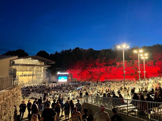 FIRSTBANK AMPHITHEATER - 40 Photos & 52 Reviews - 4525 Graystone Quarry ...