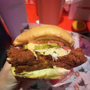 HOWLIN’ RAY’S - Updated December 2025 - 2273 Photos & 1201 Reviews ...