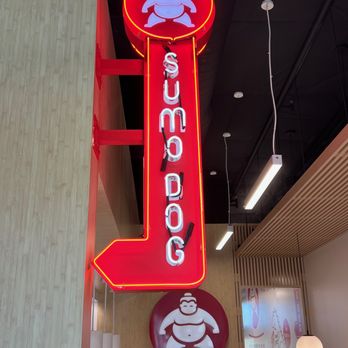 SUMO DOG - Updated April 2025 - 119 Photos & 112 Reviews - 49-830 ...
