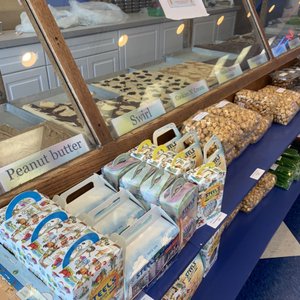 SHRIVER’S SALT WATER TAFFY & FUDGE - Updated May 2025 - 56 Photos & 76 ...