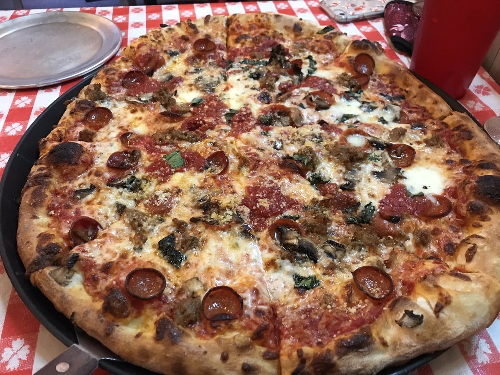 MARKET STREET PIZZA - 135 Photos & 135 Reviews - 2721 N Market St ...