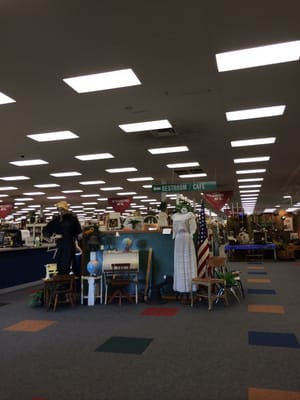 OHIO VALLEY ANTIQUE MALL - 128 Photos & 68 Reviews - Bookstores - 7285 ...