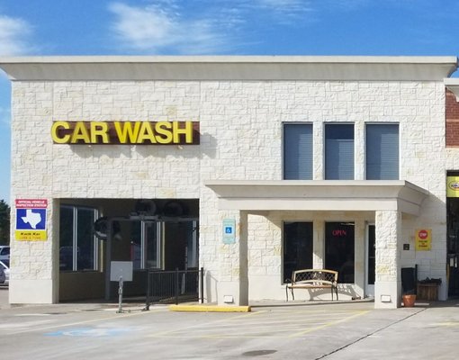 KWIK KAR OIL CHANGE & AUTO CARE - Updated March 2026 - 36 Photos & 107 ...