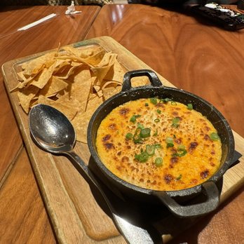 FIXINS SOUL KITCHEN - LOS ANGELES - Updated May 2024 - 3327 Photos ...