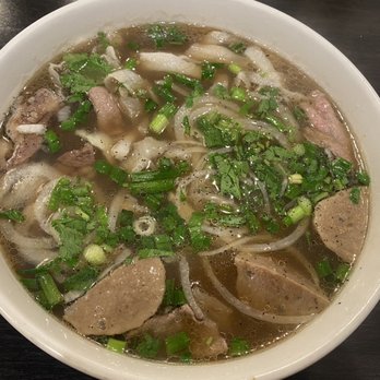 LC PHO - Updated November 2024 - 185 Photos & 174 Reviews - 2739 W ...