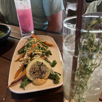 ROOF 106 - Updated January 2025 - 294 Photos & 127 Reviews - 106 ...