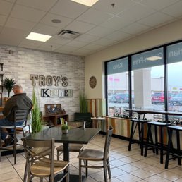 TROY’S FRESH KITCHEN & JUICE BAR - Updated July 2025 - 55 Photos & 113 ...
