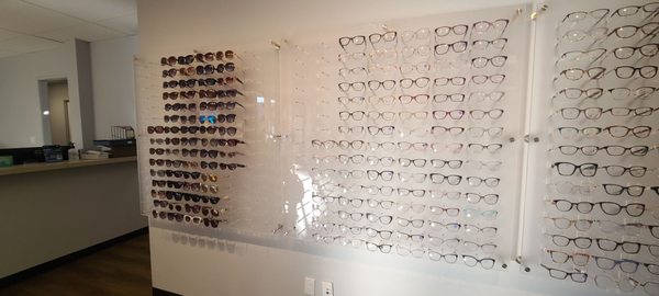ACUITY EYE GROUP - Updated March 2025 - 20 Photos & 76 Reviews - 1403 N ...