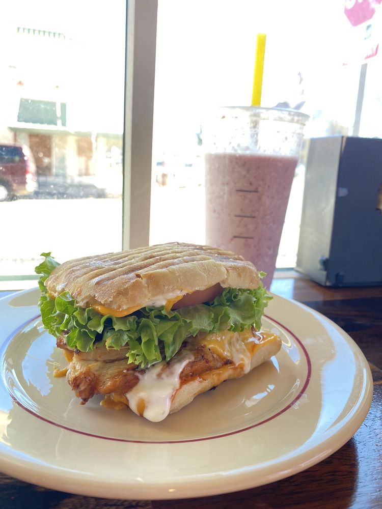 BARNEY’S COFFEE SHOP - 200 W Main St, Brady, Texas - Coffee & Tea ...