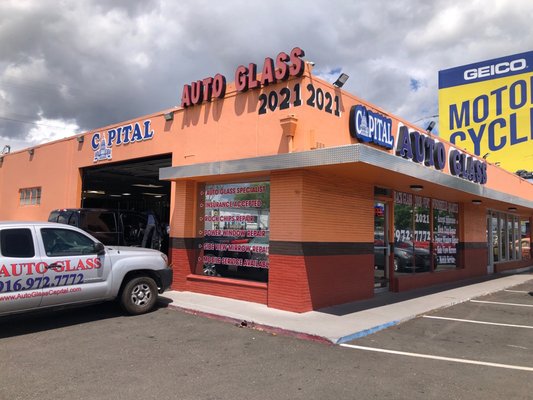 CAPITAL AUTO GLASS - 139 Photos & 626 Reviews - 2021 Fulton Ave ...