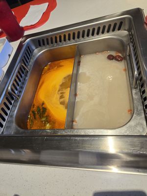 UPIN HOT POT - Updated November 2024 - 61 Photos & 19 Reviews - 8000 ...