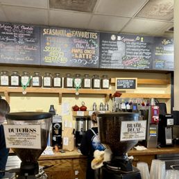 CAFFE AMOURI - Updated July 2025 - 545 Photos & 639 Reviews - 107 ...