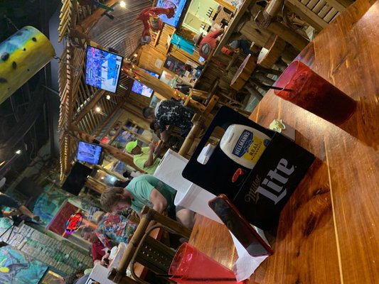 HULI HULI HUT - 338 Photos & 284 Reviews - American (Traditional) - 312 ...