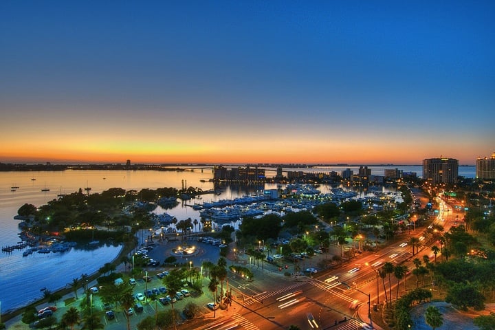 PERRY CORNEAU - MICHAEL SAUNDERS & COMPANY - Sarasota, Florida - Real ...