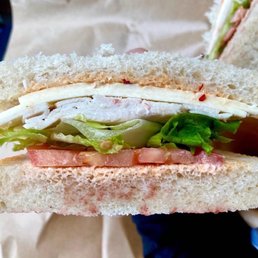 THE VERMONT COUNTRY DELI - Updated July 2025 - 272 Photos & 305 Reviews ...