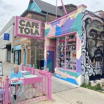 CAFE TOLA - Updated July 2025 - 359 Photos & 375 Reviews - 3612 N ...