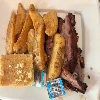 FIREHOUSE BBQ - Updated January 2026 - 16000 Theme Park Way, Doswell ...