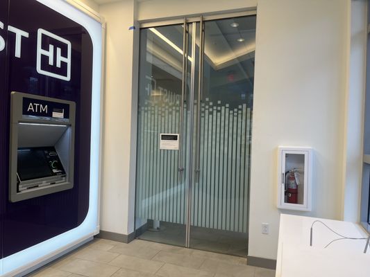 TRUIST BANK - Updated July 2025 - 302 E Atlantic Ave, Delray Beach ...