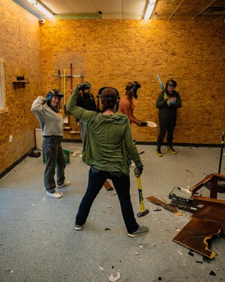 WRECKIT RAGE ROOM - Updated January 2026 - 14 Photos - 3930 CR-42 W ...