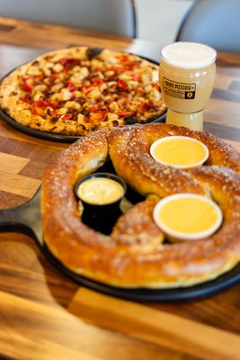 BRIKS PIZZERIA - Updated November 2025 - 41 Photos & 22 Reviews - 1705 ...