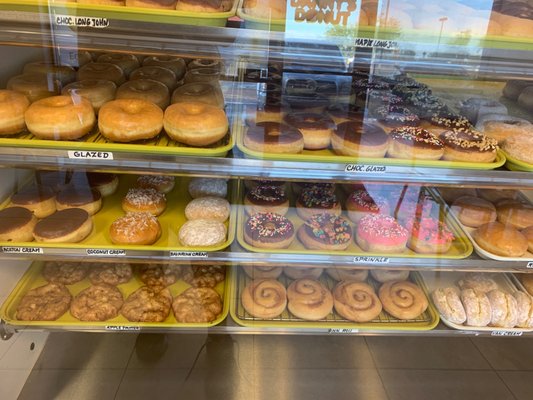 DANNY’S DONUT - Updated September 2025 - 44 Photos & 80 Reviews - 9524 ...