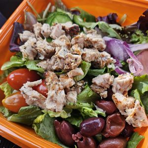 SALAD AND GO - Updated July 2025 - 10017 W Camelback Rd, Phoenix ...