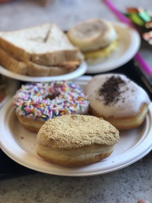 THE DONUT MILL - Updated March 2025 - 189 Photos & 147 Reviews - 123 ...