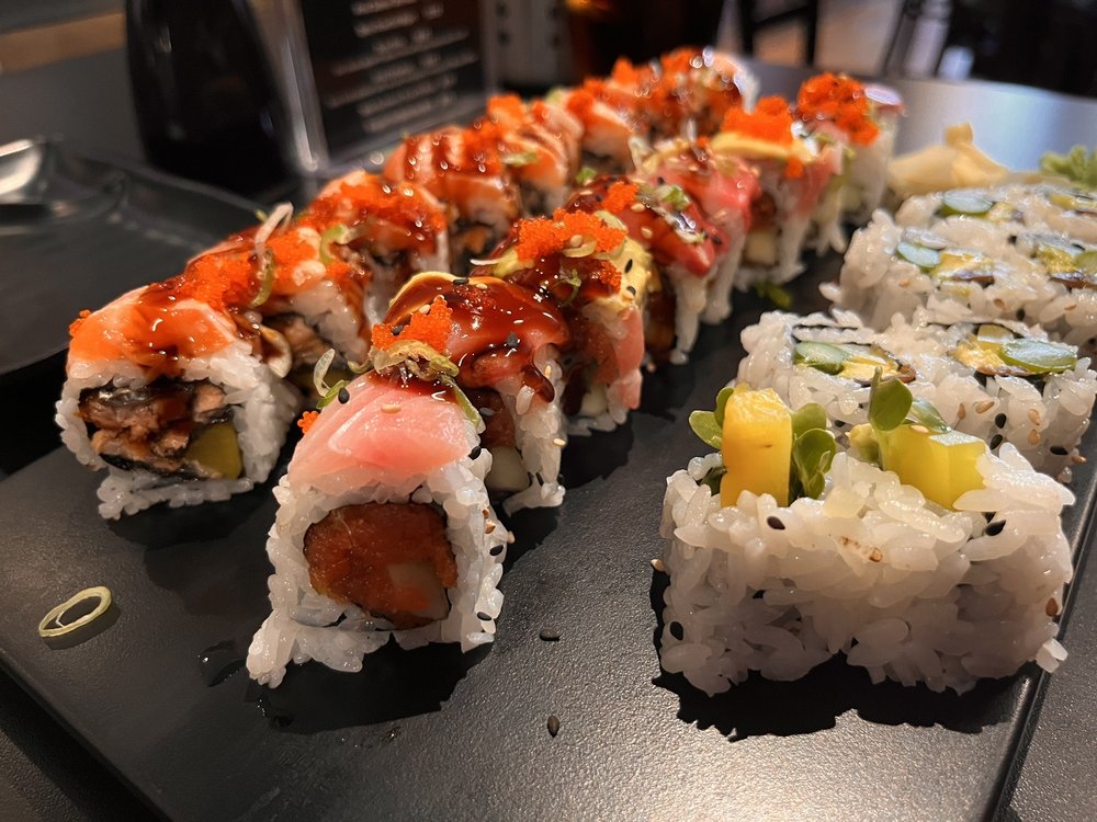 ZUSHI SUSHI AND RAMEN - Updated July 2024 - 256 Photos & 117 Reviews ...