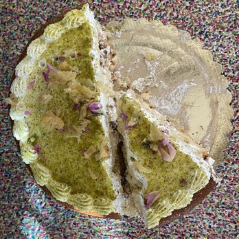 CAESAR’S PASTRY - Updated December 2024 - 501 Photos & 601 Reviews ...