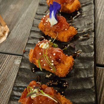 PLA-TU SUSHI THAI TAPAS - Updated October 2024 - 447 Photos & 253 ...