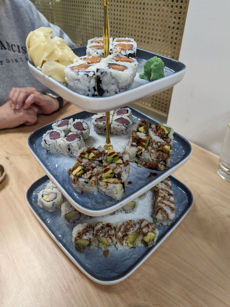 NAGI RAMEN SUSHI - 11 Photos - 33-70 Prince St, Queens, New York ...