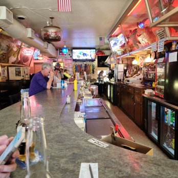 PAUL’S TAVERN - Updated July 2025 - 112 Photos & 77 Reviews - 176 ...