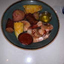 SALTINE - Updated August 2024 - 766 Photos & 507 Reviews - 622 Duling ...