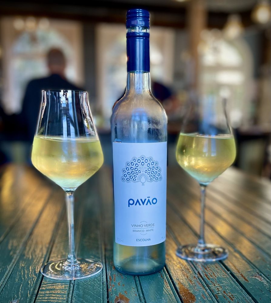 208 WINE BAR - Updated June 2025 - 170 Photos & 62 Reviews - 208 E Bay ...