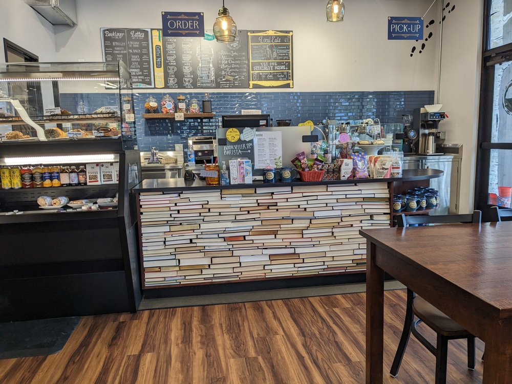 ROUNDABOUT BOOKS - 30 Photos & 27 Reviews - 900 NW Mt Washington Dr ...