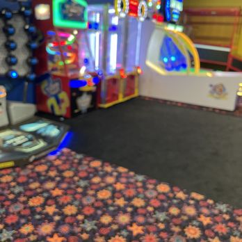 ROLLER CITY - Updated December 2025 - 19 Photos & 20 Reviews - 6445 W ...