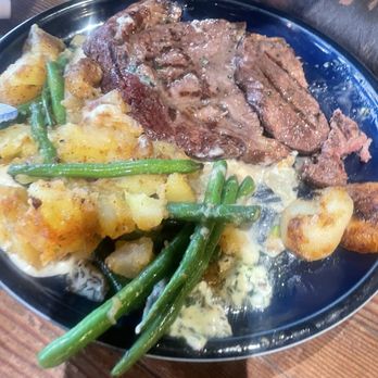 FINCH - Updated August 2025 - 1079 Photos & 829 Reviews - 32395 Clinton ...