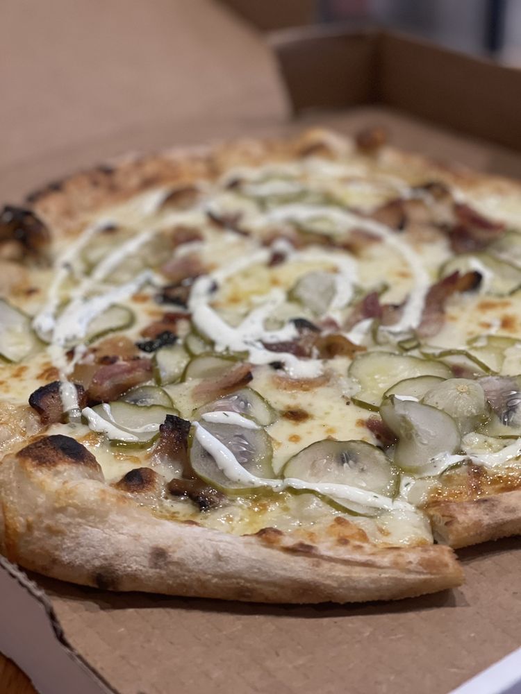 CHEF ROB’S SIDE HUSTLE PIZZA TRUCK - Updated October 2025 - 23 Photos ...