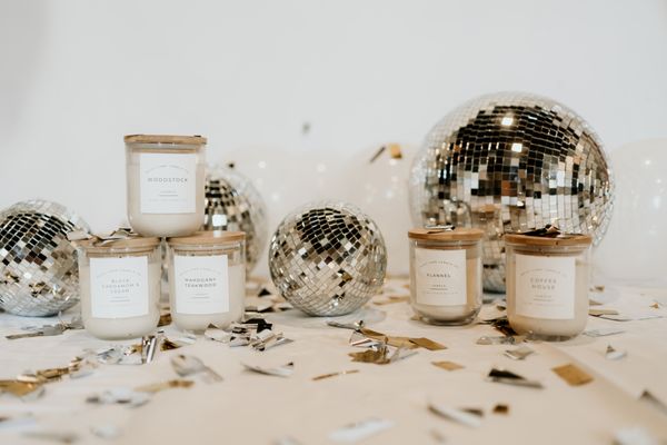 DAISY LANE CANDLE - Updated July 2025 - 16 Photos - 38 Daisy Ln ...