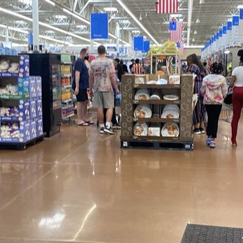 WALMART SUPERCENTER - Updated December 2025 - 56 Photos & 40 Reviews ...