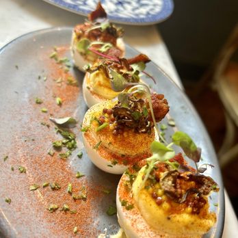 BLUE DOOR KITCHEN & GARDEN - Updated August 2024 - 1065 Photos & 749 ...