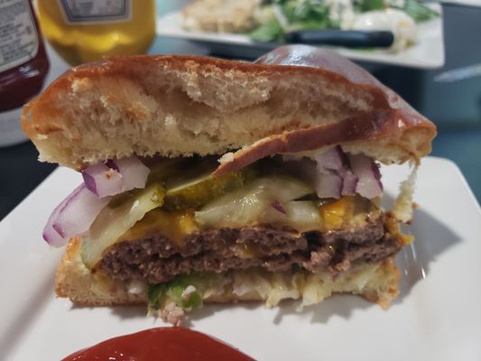 PINT HOUSE BURGERS & BREWS - 11 Photos & 21 Reviews - 9214 E Mission ...