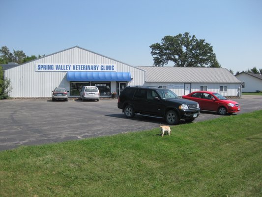 SPRING VALLEY VET CLINIC - Updated July 2025 - 840 Peterson St, Spring ...