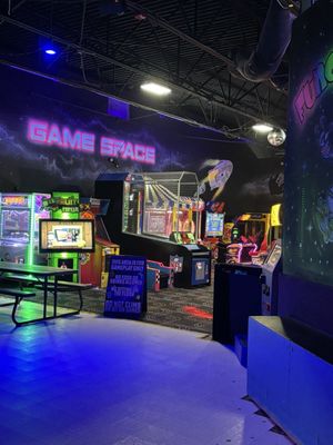 FUNCITY SK8 & PLAY - Updated January 2026 - 100 Photos & 76 Reviews ...