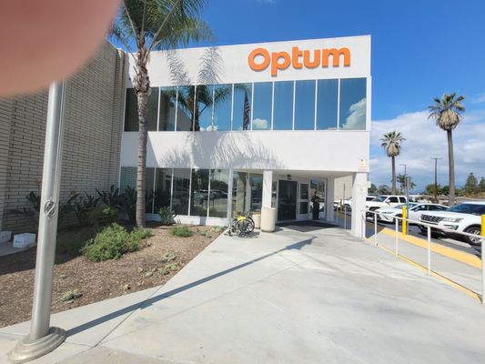 OPTUM - COVINA MAIN PRIMARY CARE - Updated December 2025 - 40 Reviews ...