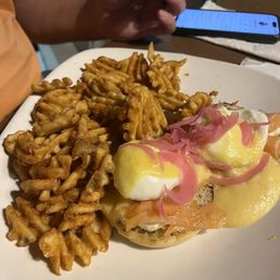 THE MOD OLIVE - Updated March 2025 - 156 Photos & 101 Reviews - 115 N ...