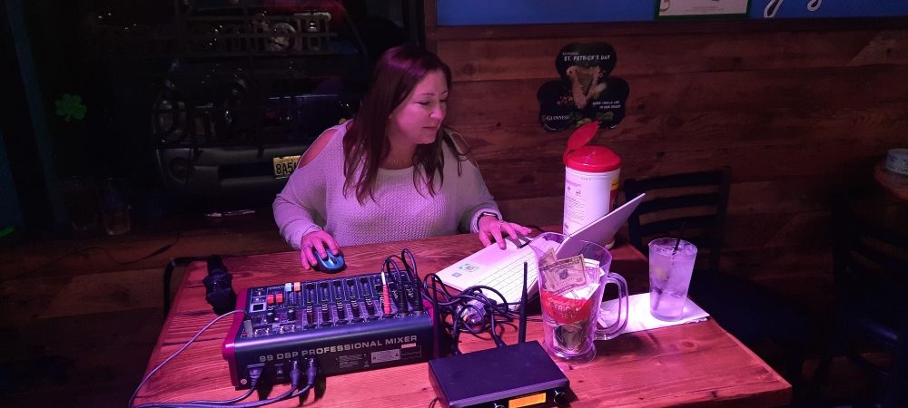 SHOWTIME KARAOKE - 13 Photos - Torrance, California - Karaoke - Phone ...