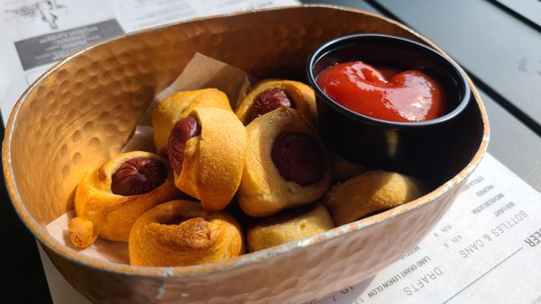 PARLAY SPORTING CLUB + KITCHEN - Updated January 2026 - 144 Photos ...