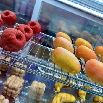 SWEET MELTS - Updated December 2025 - 25 Photos & 11 Reviews - 134 E ...