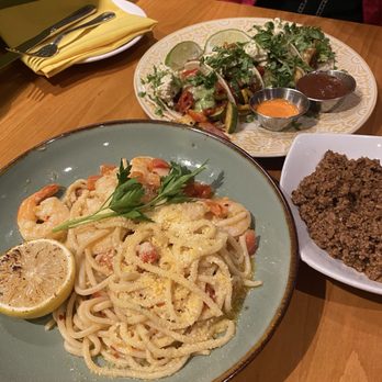 LUNA RED - Updated December 2024 - 2021 Photos & 1603 Reviews - 1023 ...